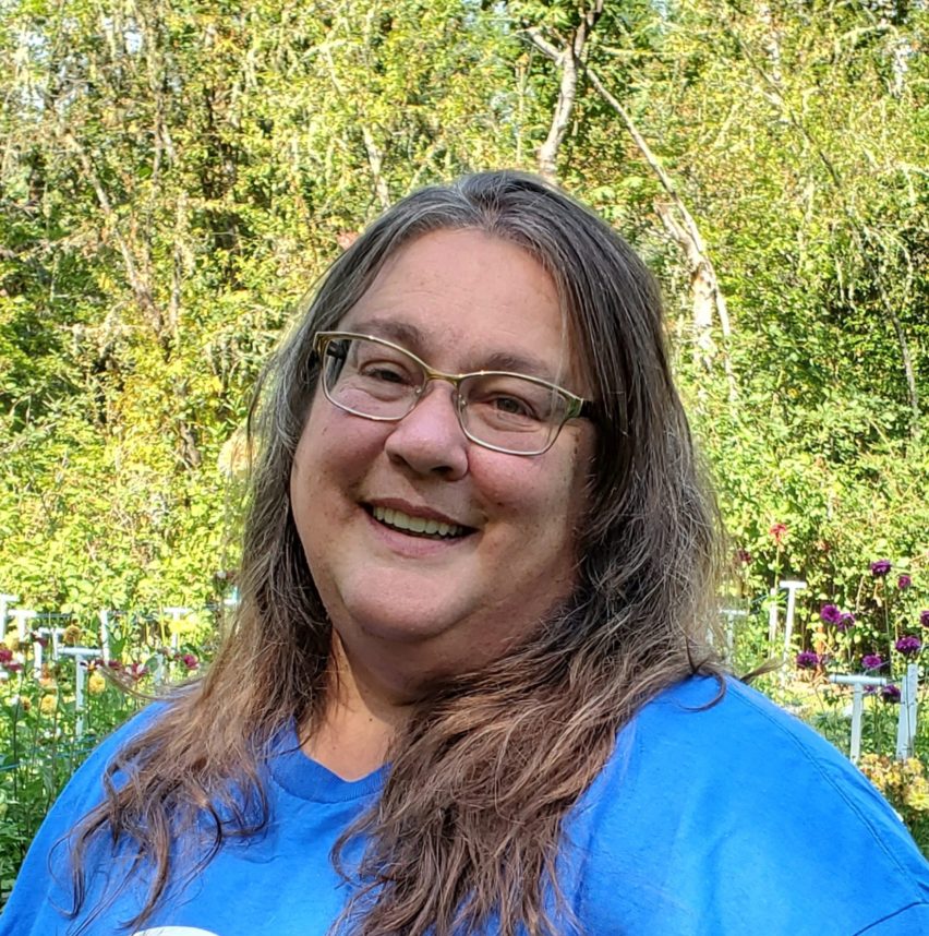 Meet the Staff – Cow Creek Education